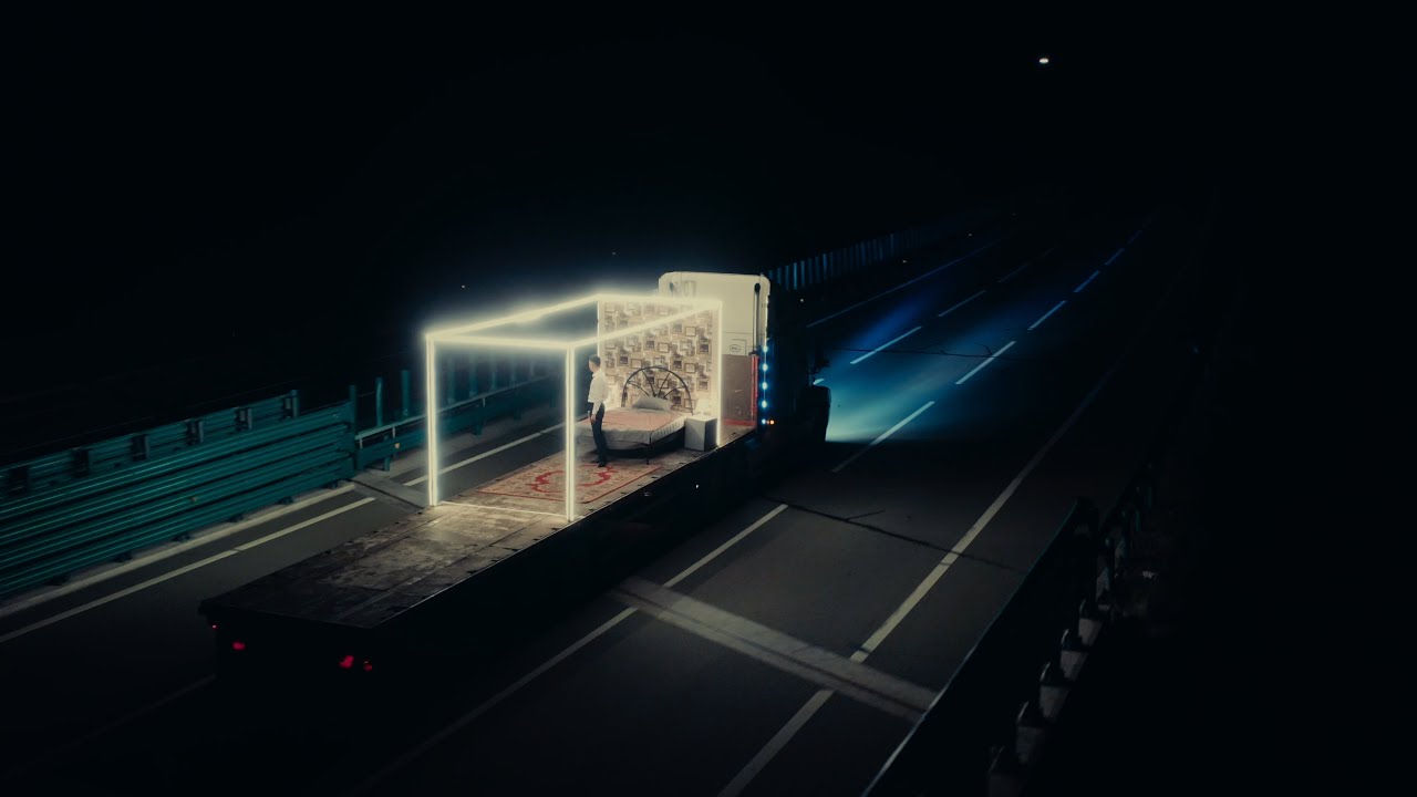 Seryoja - Esreg dur (Official Music Video) - YouTube