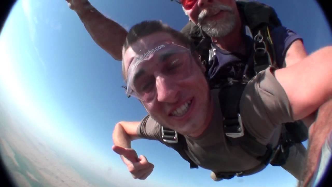 Scott Mettler's Tandem skydive! - YouTube