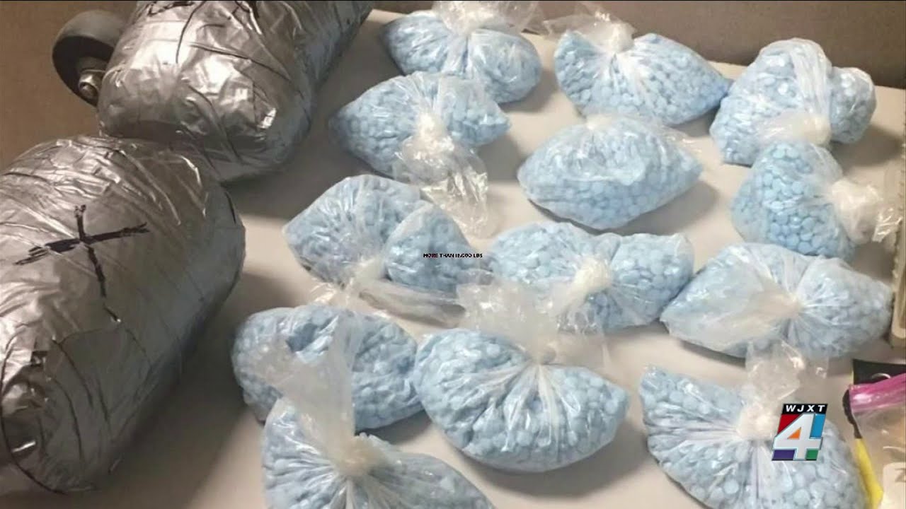 Decoding Emojis Dealers Are Using To Sell Deadly Drugs To Young People decoding-emojis-dealers-are-using-to-sell-deadly-drugs-to-young-people