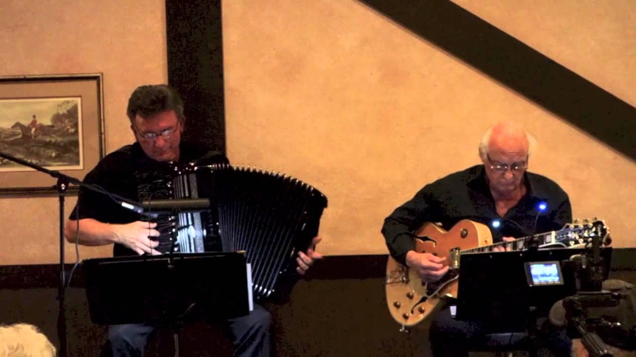 Frank Petrilli & John Chiodini - "Moonglow" - YouTube