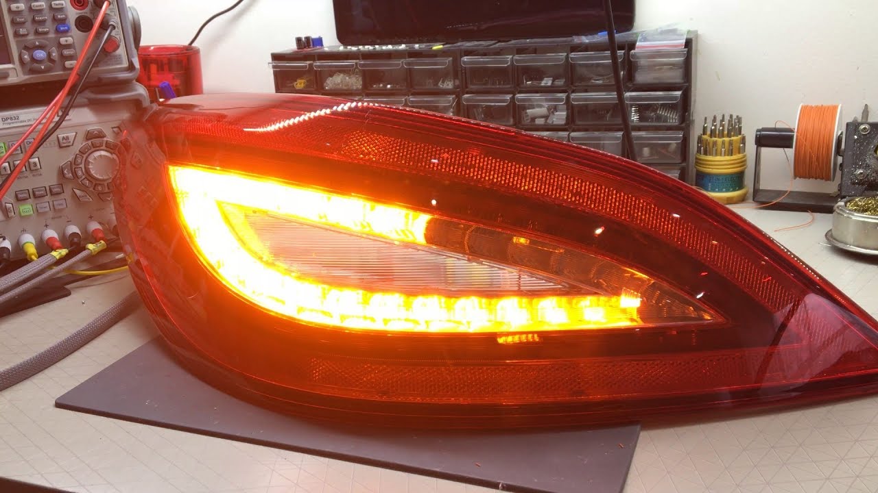Mercedes CLS matrix dynamic indicators blinker kierunkowskazy ...
