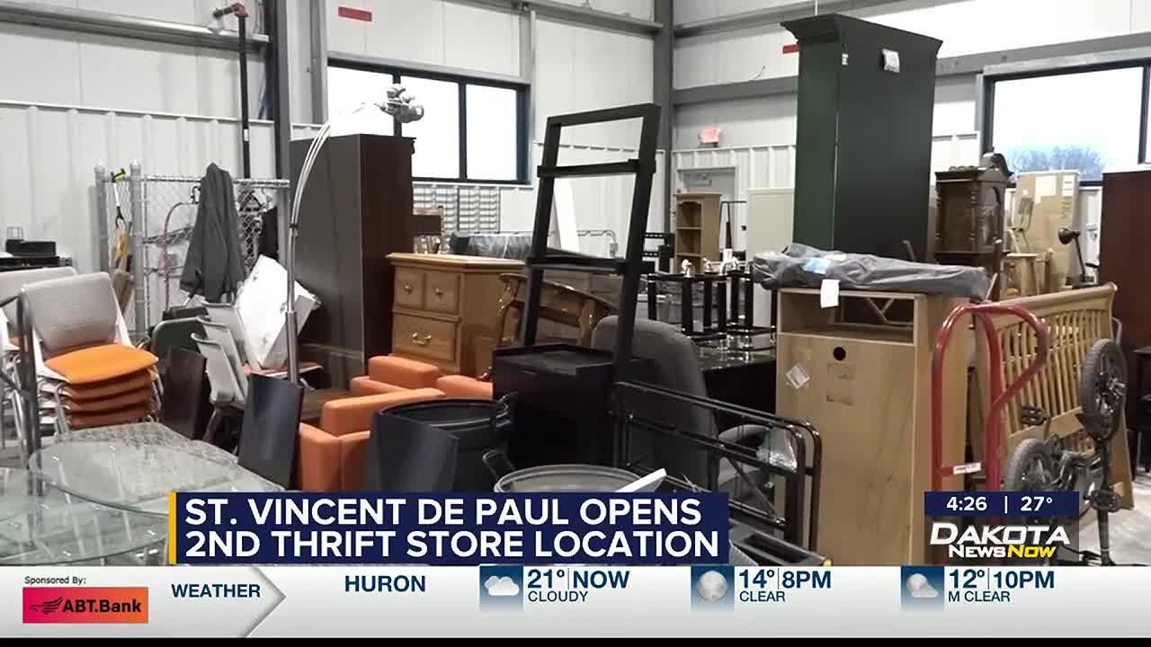 St. Vincent de Paul’s second thrift store location opens - YouTube