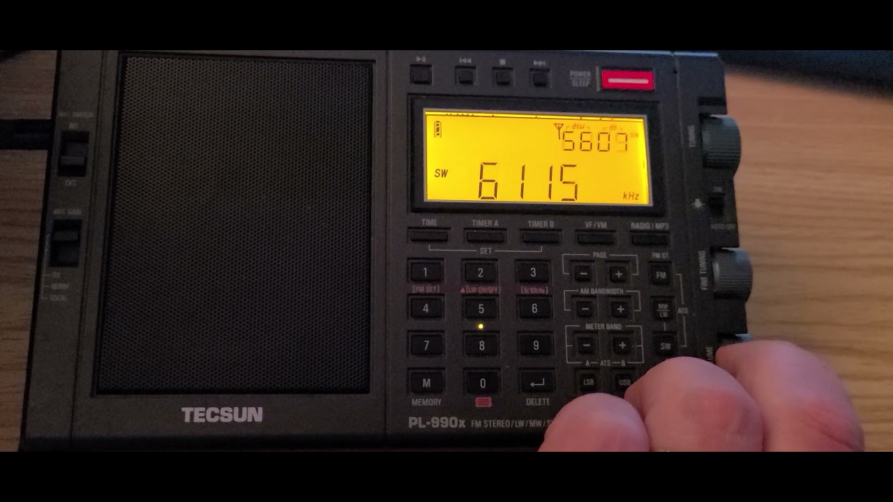 Digital RTTY signal interfering with WWCR 6115 kHz Shortwave 49 meter ...