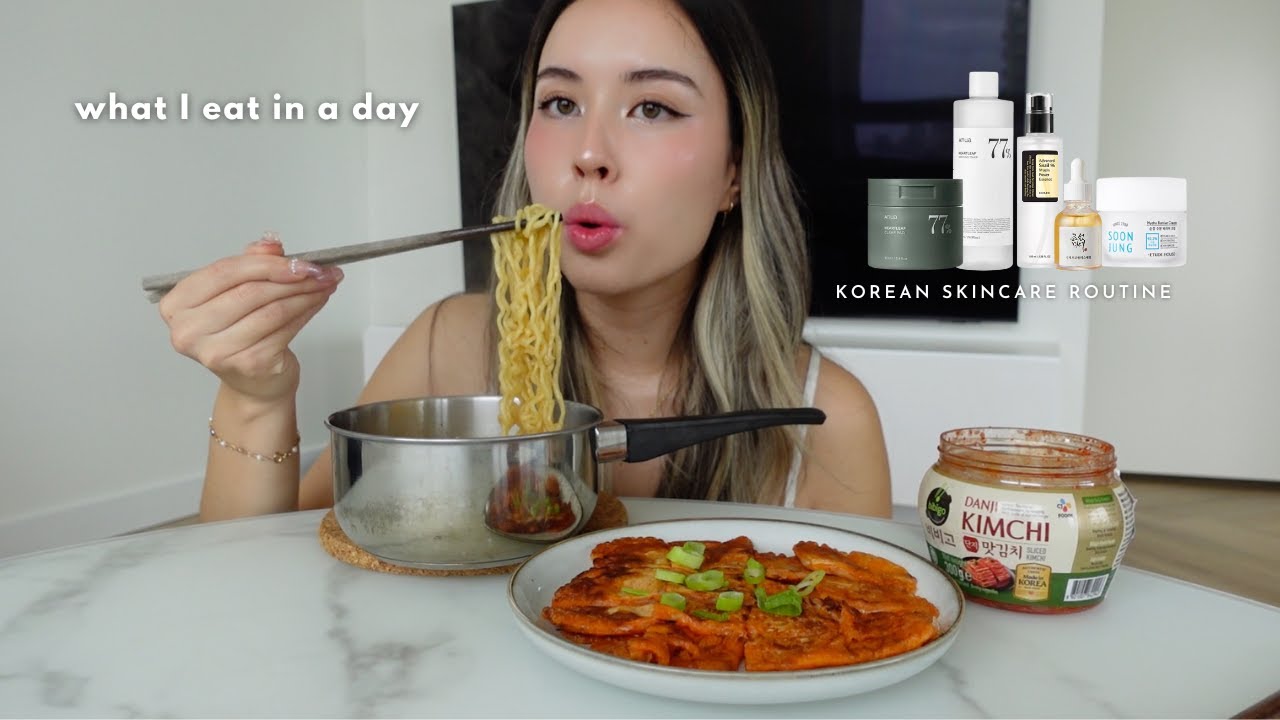What I eat in a day | morning Korean skincare routine 💓 - YouTube