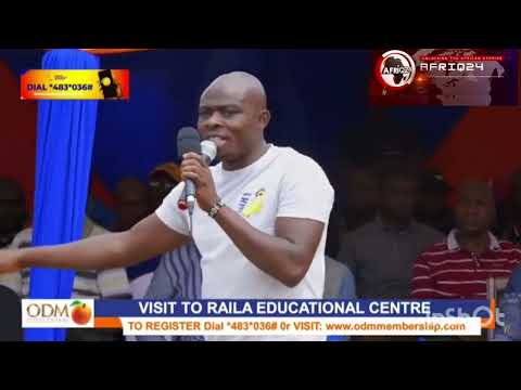 KUNA HATARI HAPA MBELE!' Gaucho says in front of Raila Odinga in Kibra ...