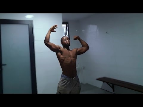 176 Lbs Physique Update Posing Practice 3th week (21 years old) - YouTube