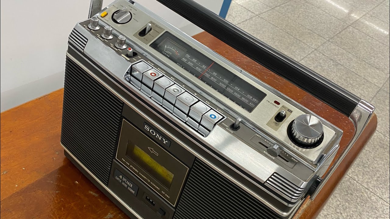 SONY CF-580 - YouTube
