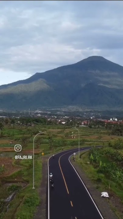 Jalan Baru Lingkar Timur Kabupaten Kuningan - YouTube