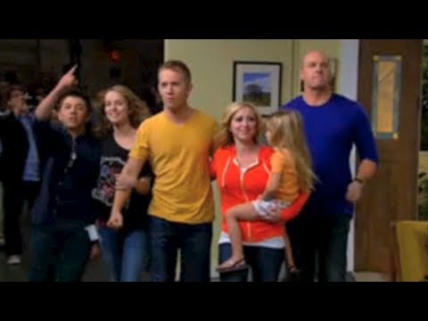 Sunday Night of Premieres - February 16th 2014 - "Good Luck Charlie ...