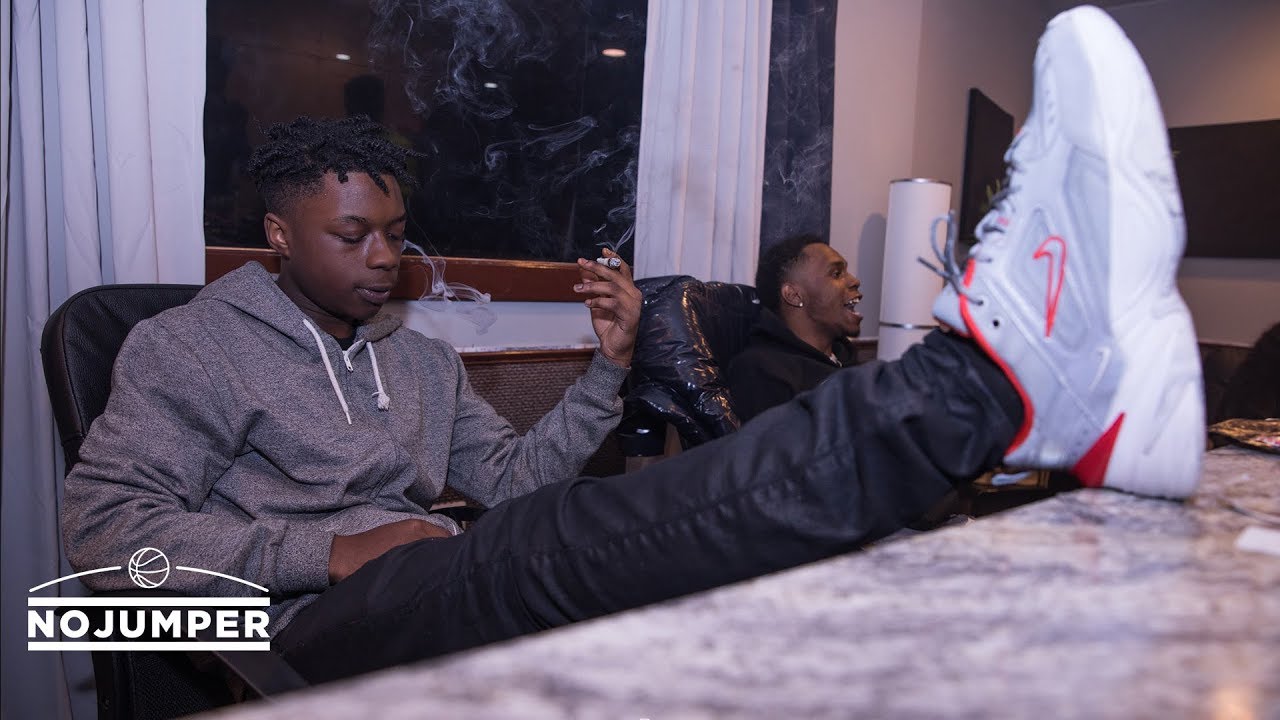 MoneyMarr - Gas Me Up (Official Music Video) - YouTube