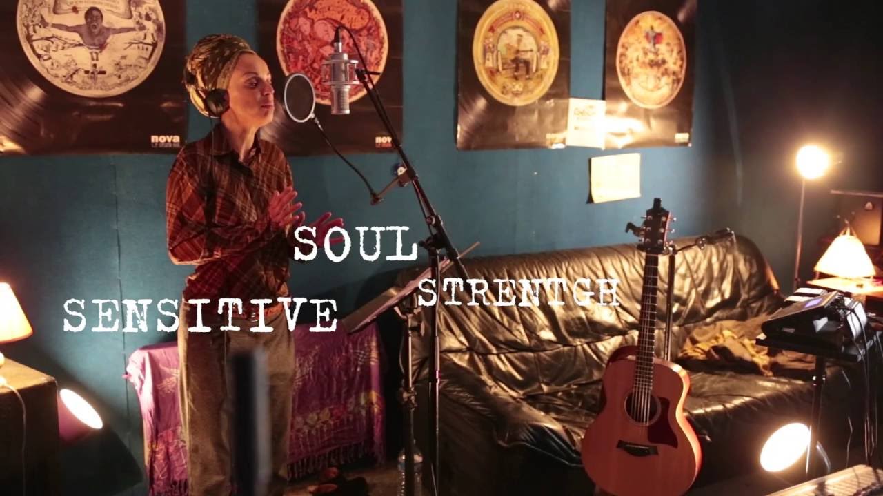 siska - debut album 2016 - YouTube