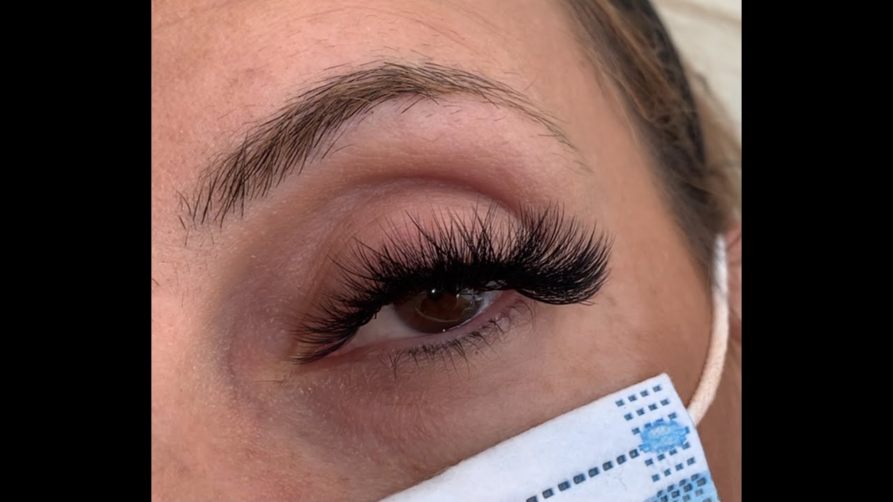 LASH EXTENSIONS 101 | WISPY MEGA VOLUME SET FILL (Part 2) - YouTube