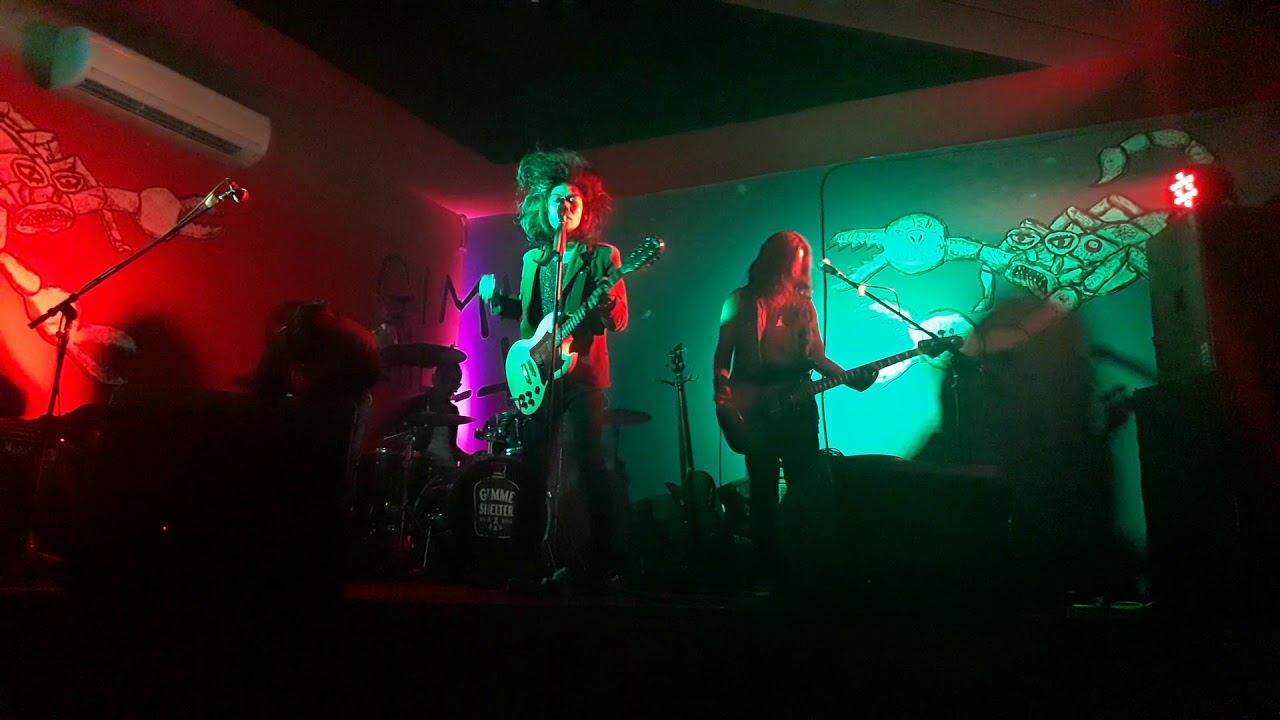 'Beautiful Dream' By Quest Band LIVE - YouTube