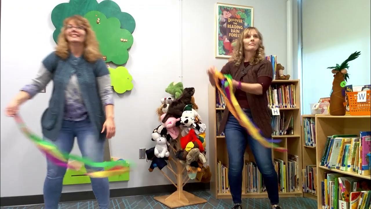 Sally the Swinging Snake mp4 #2 - YouTube