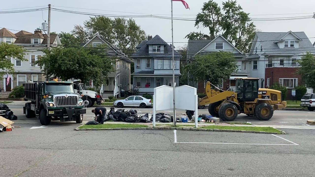 Clifton DPW Cleans Up St. Peter's Debris - YouTube