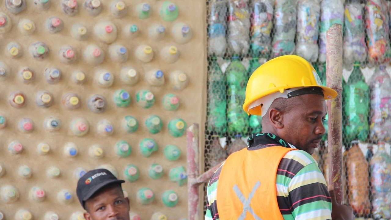 DIY Sustainable Building Guide 4 Eco Bricks - YouTube