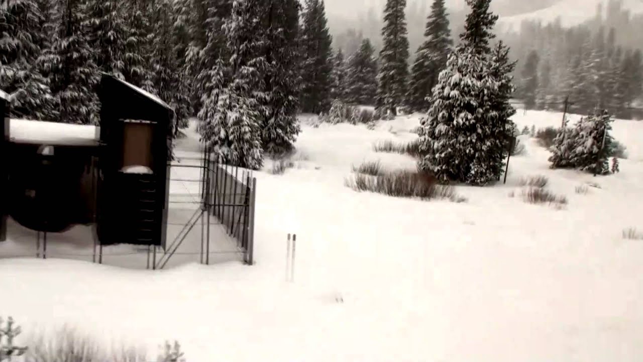 (PART 2) SNOW AMTRAK TRAIN CALIFORNIA ZEPHYR - YouTube