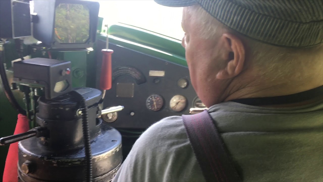 A cab ride in CNR #9000 - YouTube