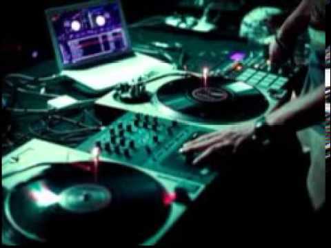 Ayağını denk al - S M K Y feat  Curly-