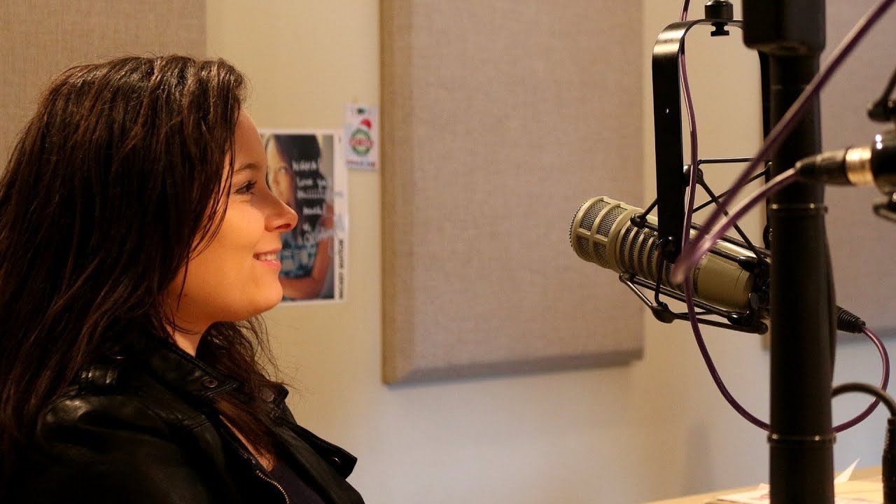 'The Voice' Star Moriah Formica Tells Us Why She Picked Miley Cyrus and ...