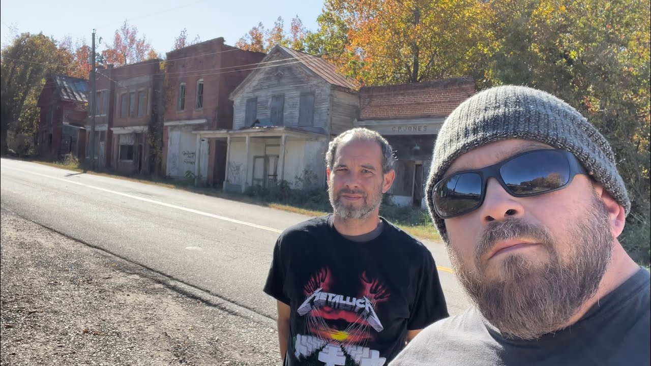 Urbex An Abandoned Ghost Town - Union Level, VA - YouTube