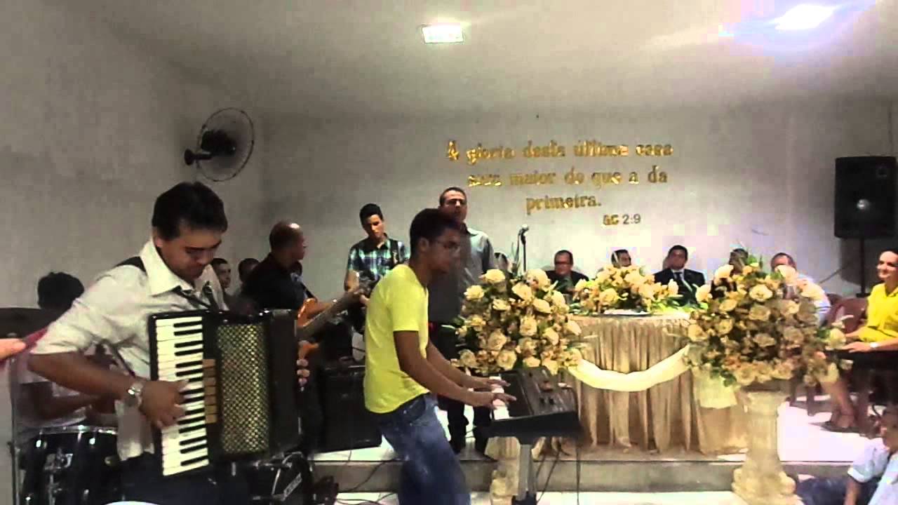 ministério que adora - 500 graus - YouTube