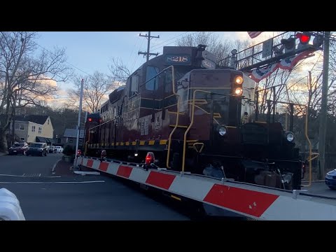 New hope Santa ride train number 8218 - YouTube