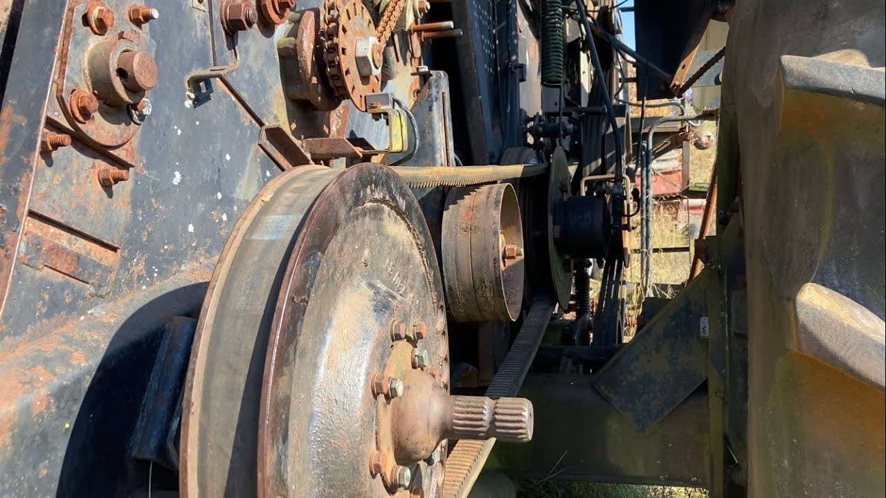 How to set head drive belt on a gleaner l2 reviving gleaner part 2 ...