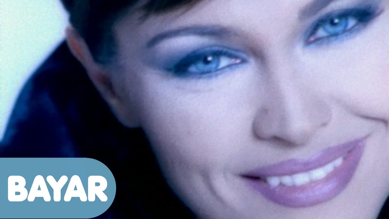 Hülya Avşar - Aradın mı - Video Klip - YouTube