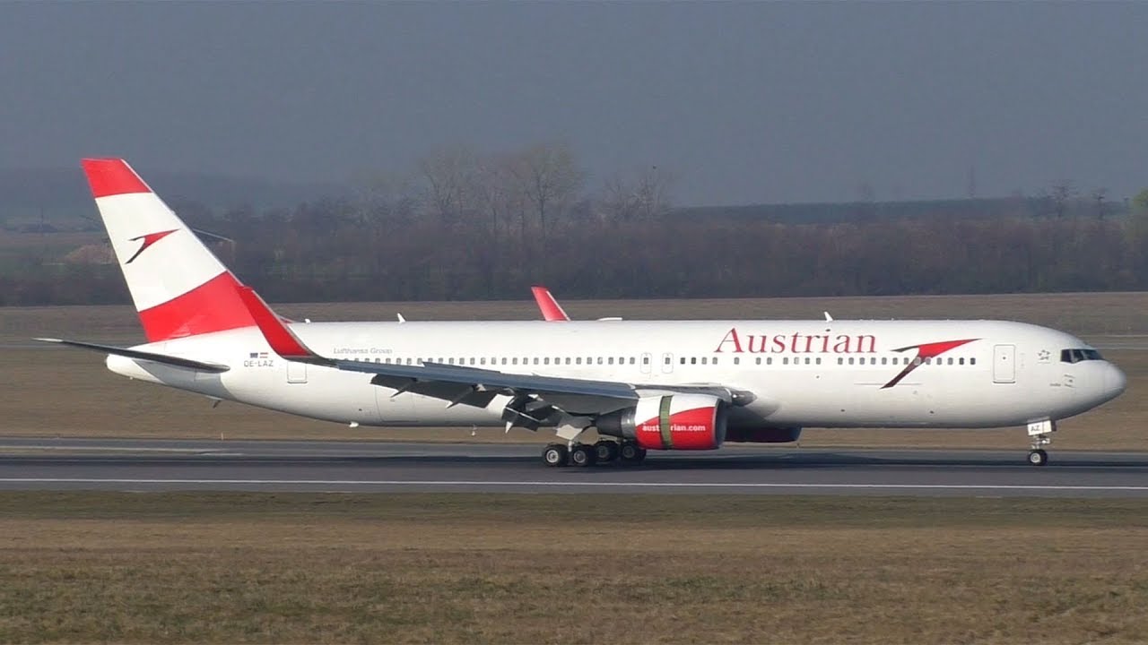 Austrian Airlines Boeing 767 landing at Vienna Airport | OE-LAZ - YouTube