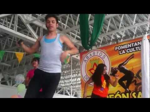 Fernando Hernandez exponiendo en la Gran clase master \