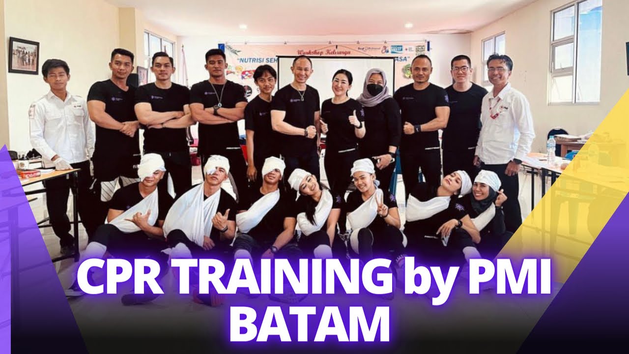 CPR TRAINING PMI BATAM - YouTube