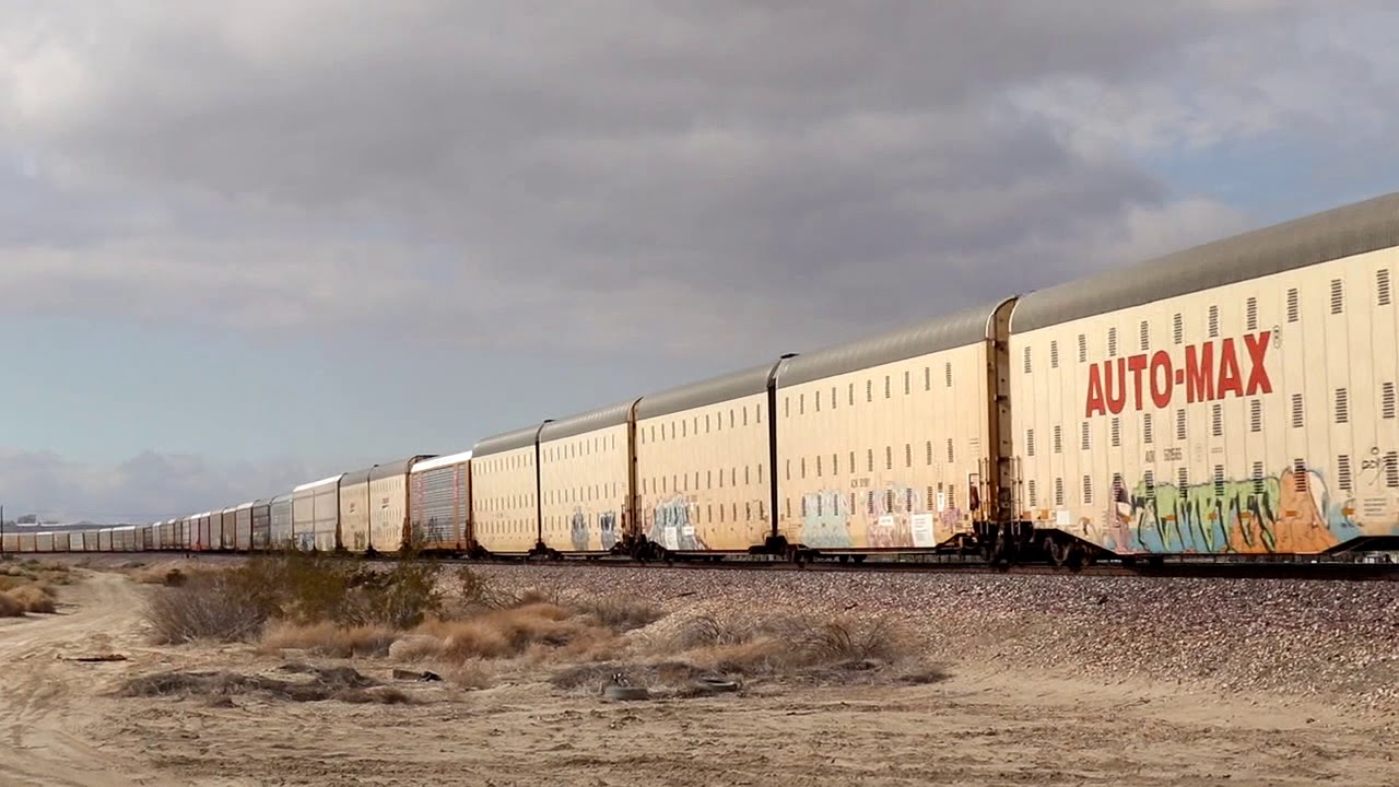 BNSF 3752 Ron D 1 - YouTube