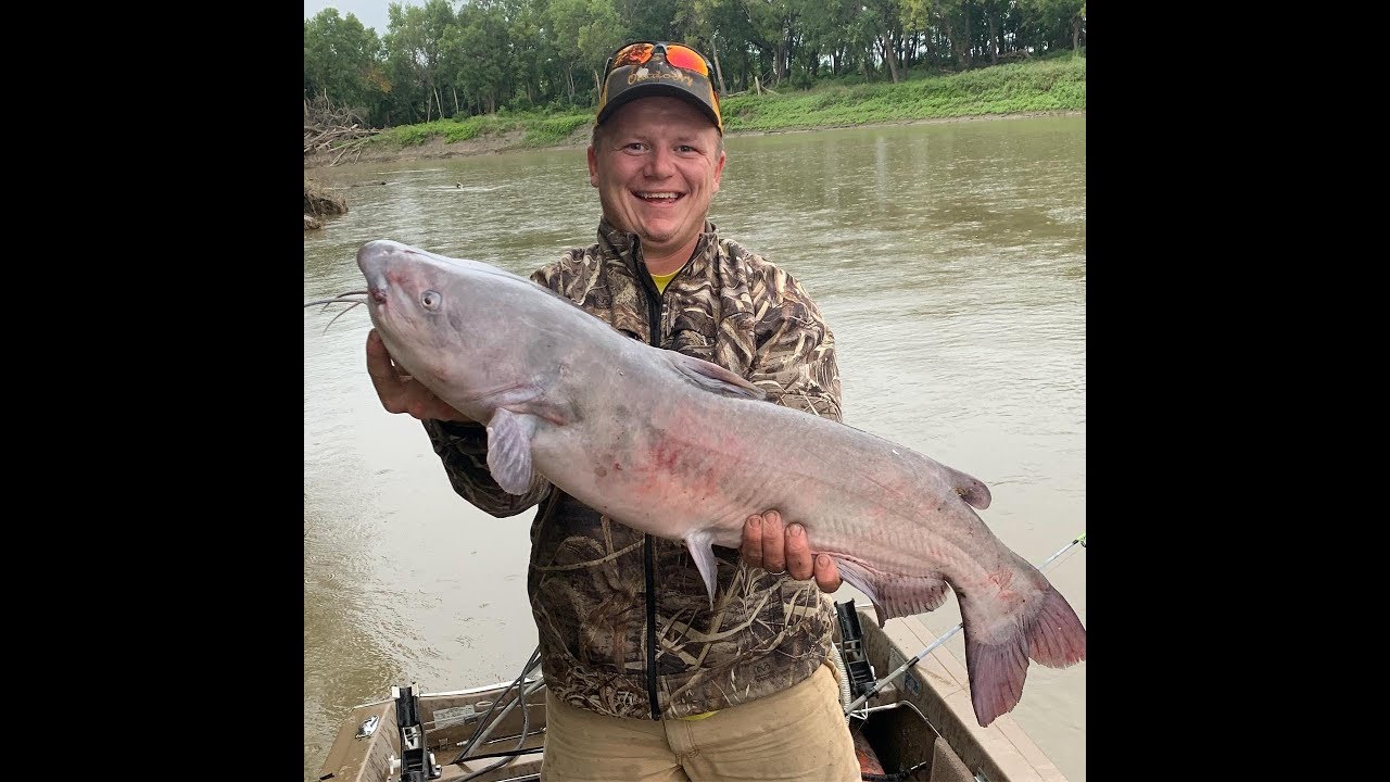 Red River Catfishing - My NEW PERSONAL BEST CATFISH!!! - YouTube