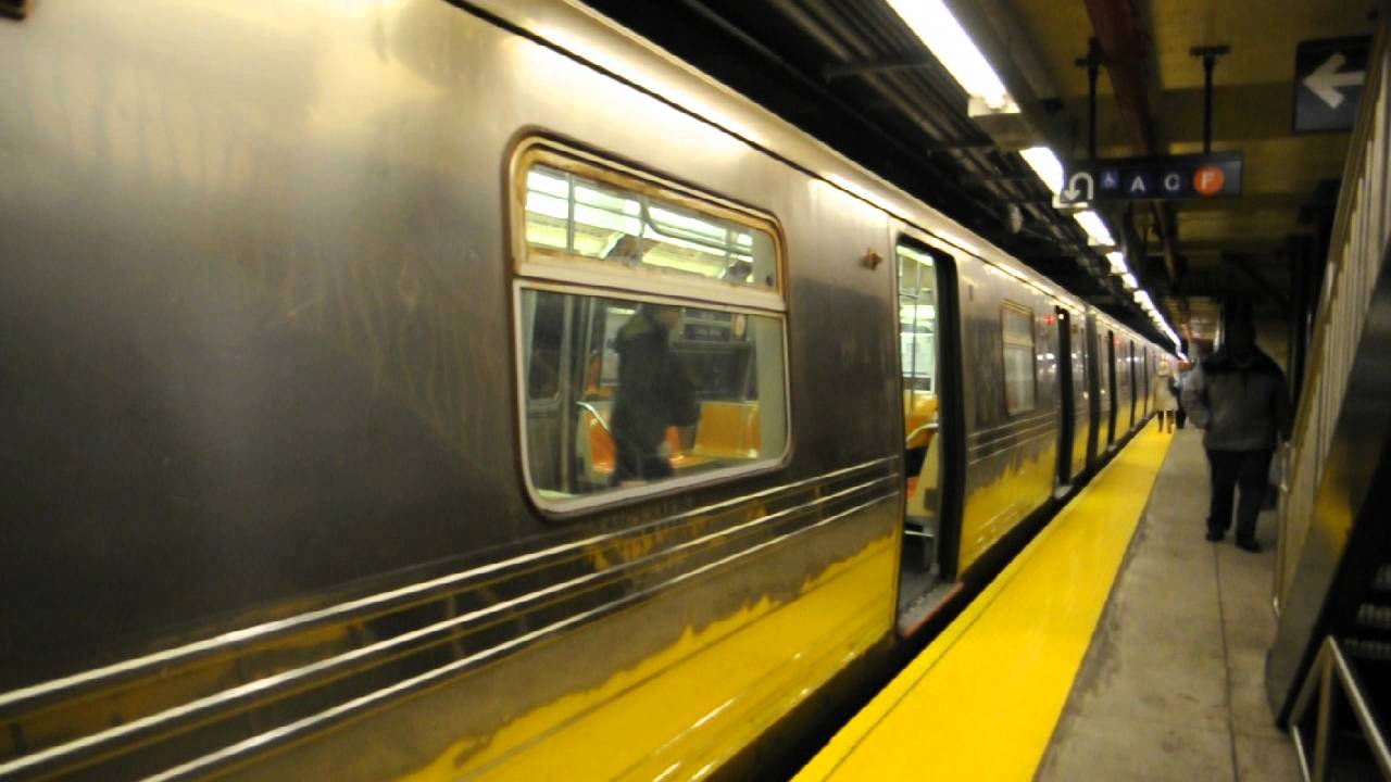 MTA NYC Subway 6 Av FASTRACK; R68 D Train via Jay St/MetroTech - YouTube