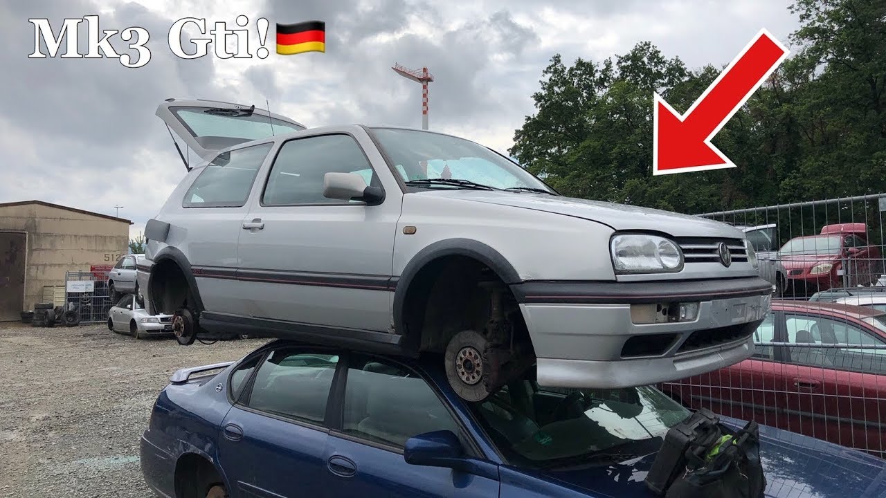 BIGGEST JUNKYARD SCORE YET!!! ( R32 passes! ) - YouTube