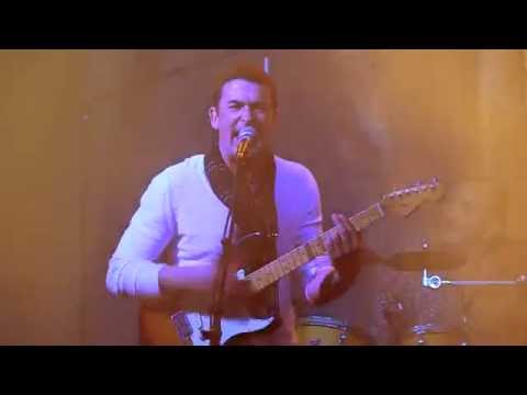 Jadou Famba -Voler de ses propres ailes (Live)