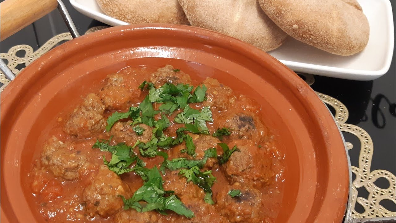 #Kefta How to make Moroccan meatballs in tomato sauce || Kefta ...