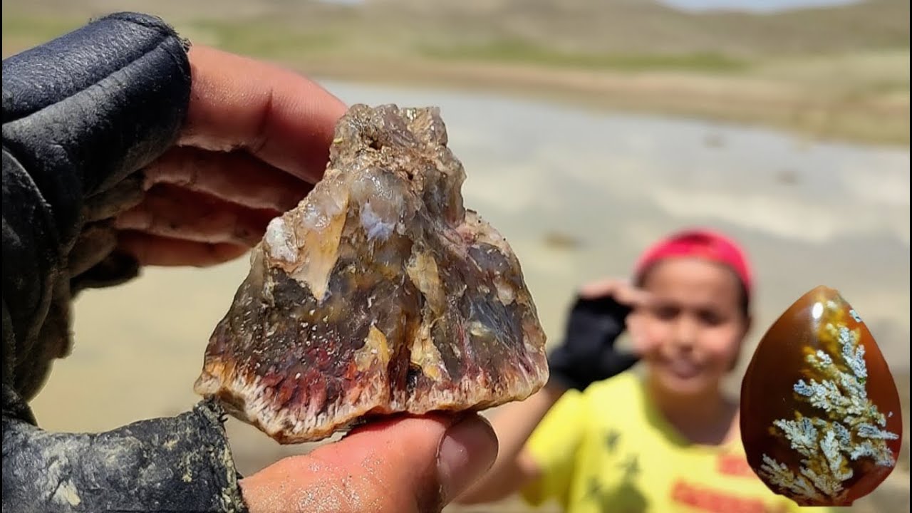 Hunting for the tree agate gemstone in the ancient area - YouTube