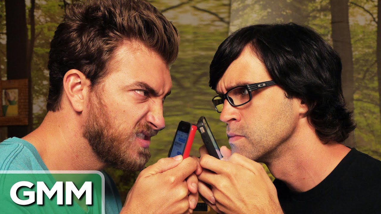 The Ultimate Texting Competition: Rhett vs Link - YouTube