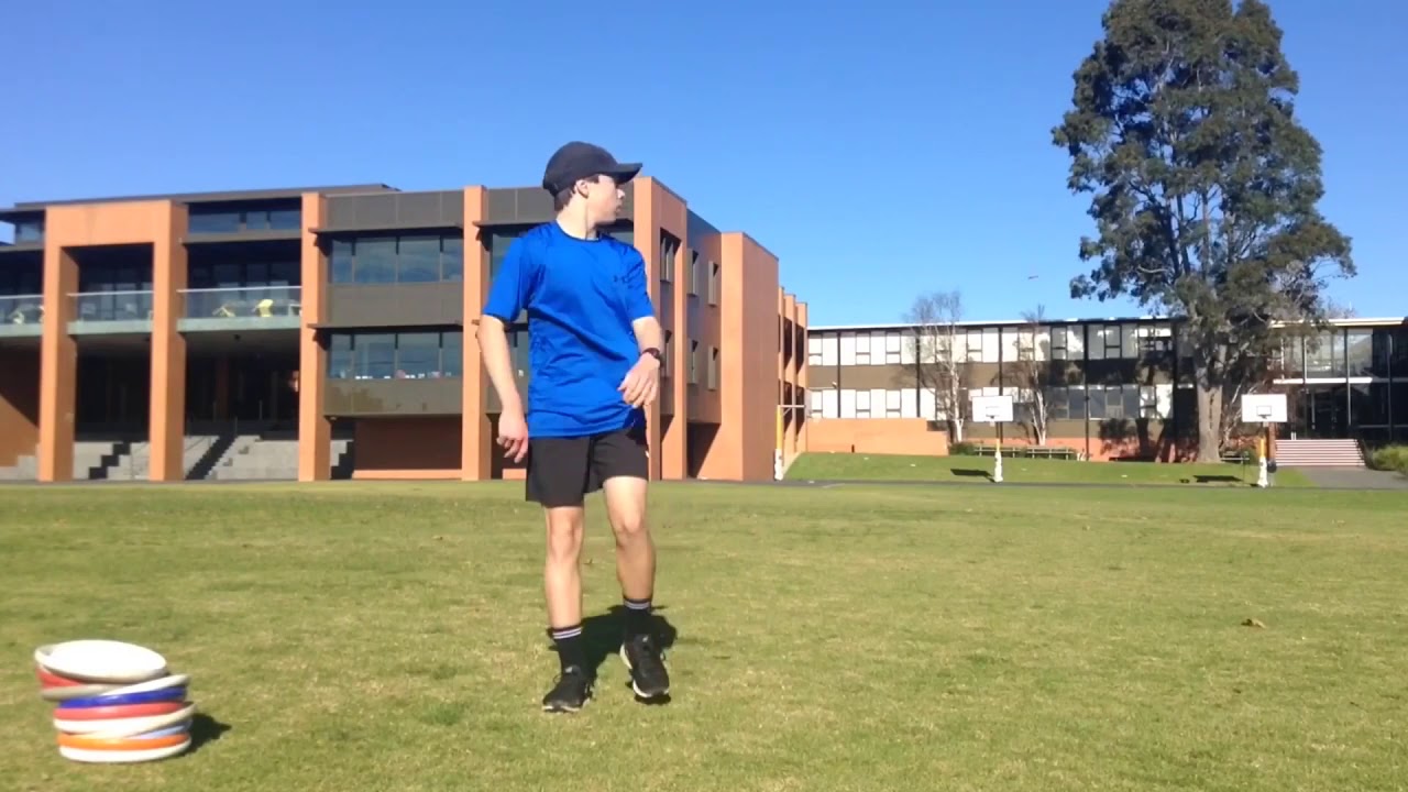 Best Frisbee Trick Shots Of 2017 | Lachlan Doyle FTS - YouTube