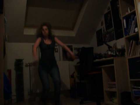 mel dancing - YouTube