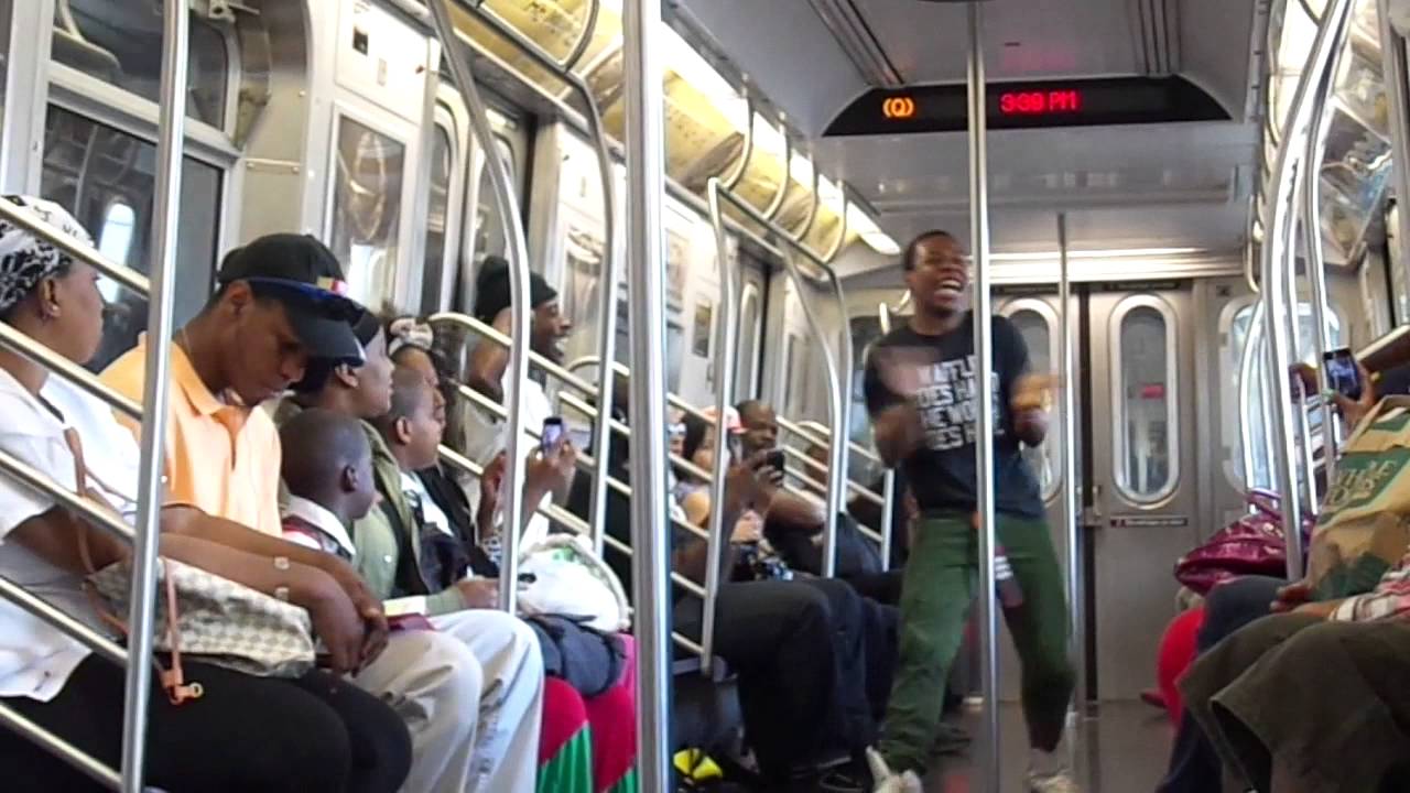 Dance Performance in the subway - "Q" Train on the Manhattan Bridge ...