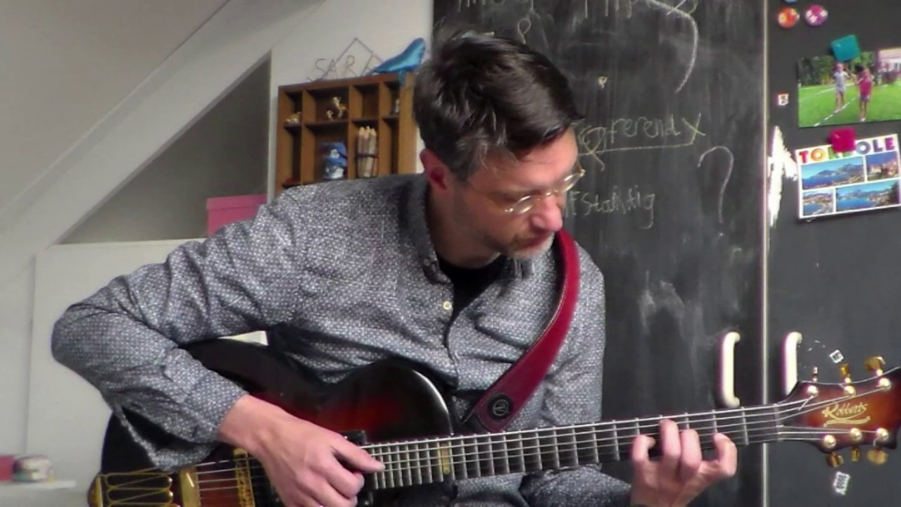 All Fifths Tuning: Kom Naar Huis - YouTube