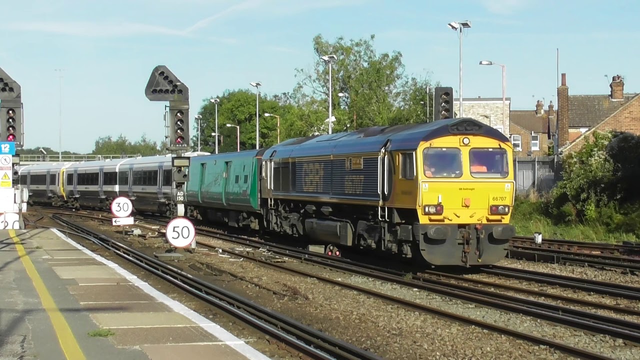 (HD) GBRf Class 66707 dragging SE 466036 + 015 on 5X49 @ Tonbridge 14/9 ...