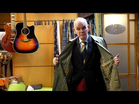 Der Trenchcoat 🧥 Herrenmode: David Saxby über Regenmäntel – Burberry – Grenfell – Regenmantel