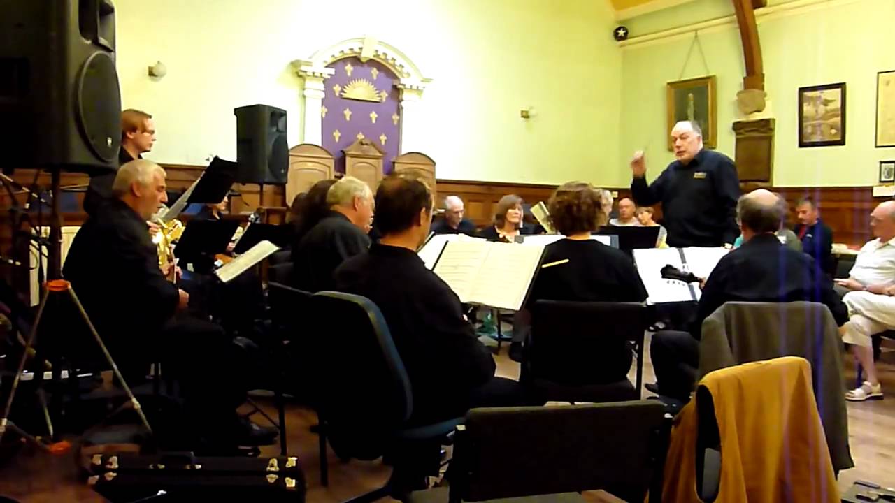Linlithgow Folk Festival 2009 - EMGO - YouTube