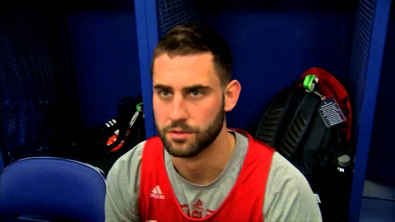 WDRB Sports: Luke Hancock before Sweet 16 - YouTube