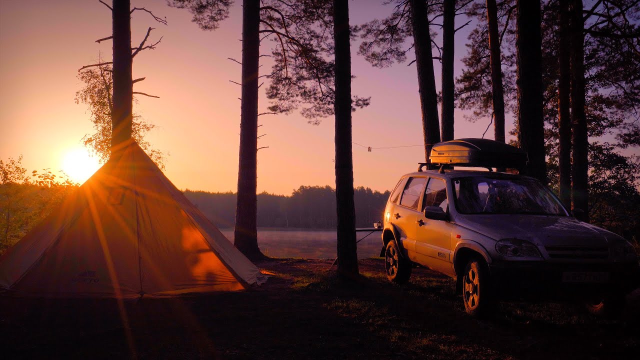 Summer SOLO camping on the lake. AMAZING morning SUNRISE. Cooking on ...
