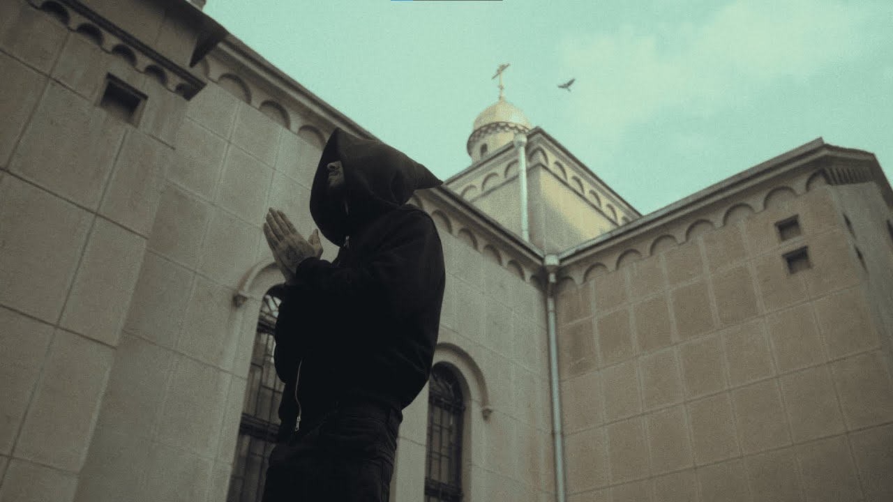 Ali Geramy - OneNess (Official Music Video) - YouTube